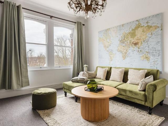 3 Bed Flat, Harvist Road, NW6