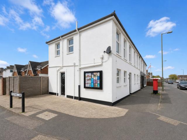 3 bed flat in fareham