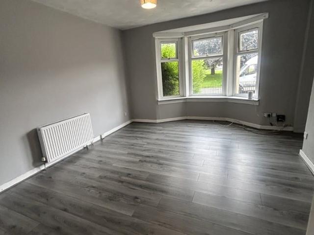 3 Bed Flat, Langdale Avenue, G33
