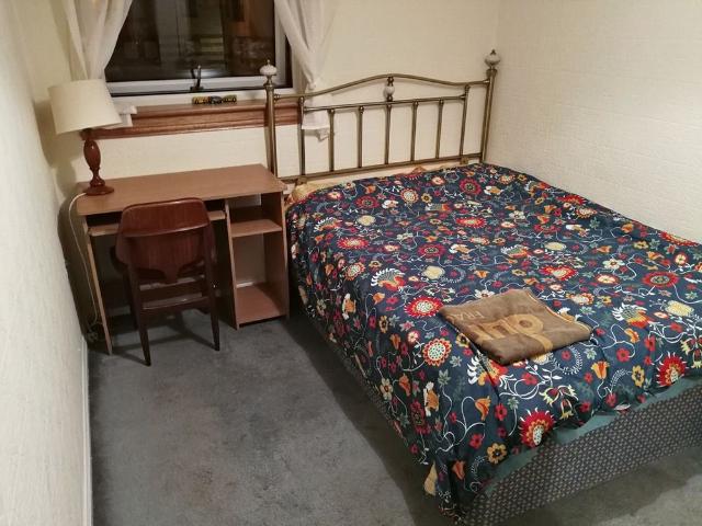 3 Bed Flat, Leyden Court, G20