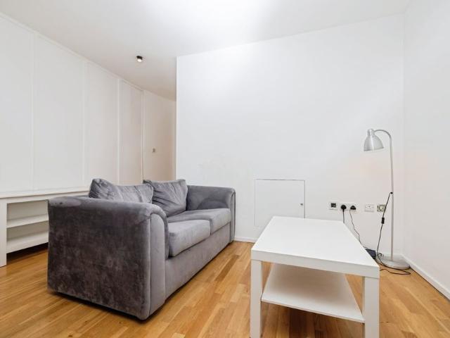 3 Bed Flat, London, E1