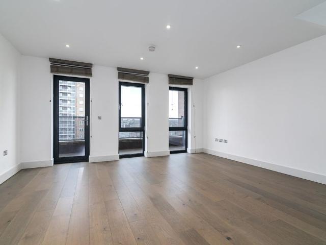 3 Bed Flat, The Textile Building, E9