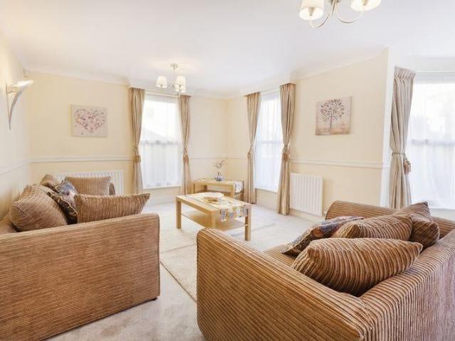 3 Bed Flat, The Avenue, BS8
