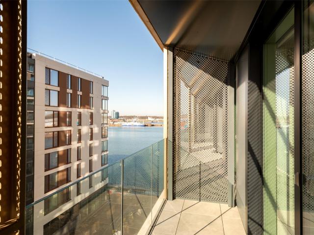 3 bed flat to let in Chatham
