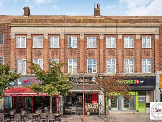 3 bed flat to rent