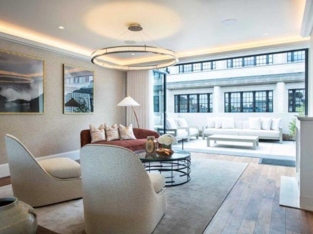 3 bed flat to rent