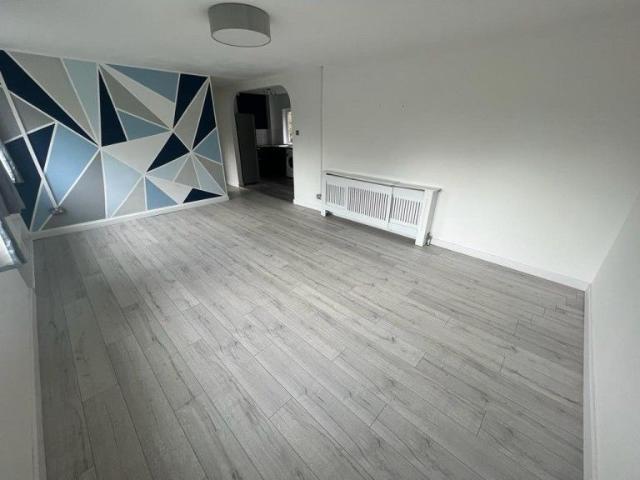 3 BED Flat To rent