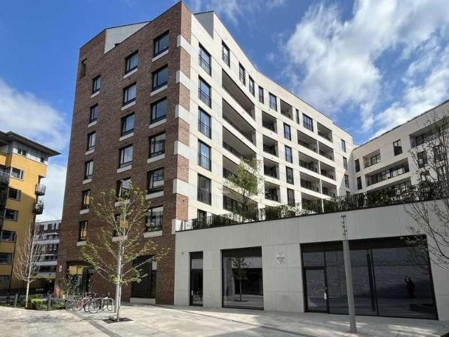 3 bed flat to rent