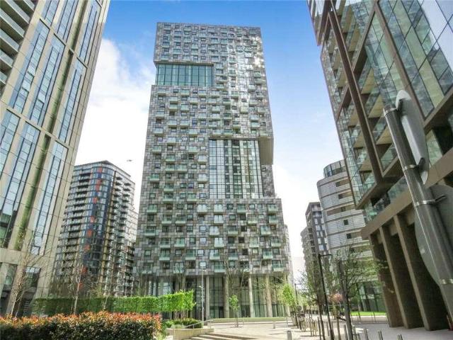 3 bed flat to rent