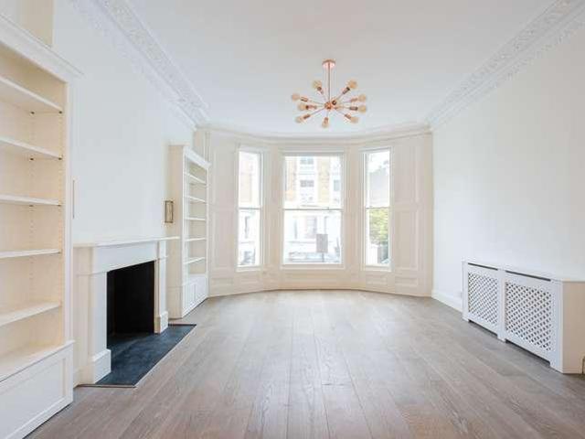 3 bed flat to rent