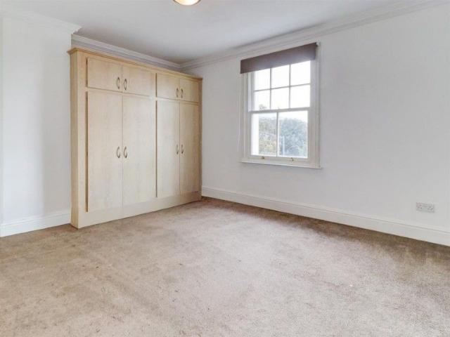 2 BED Apartment