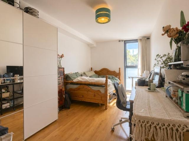3 bed flat to rent Tyler Street, Greenwich SE10