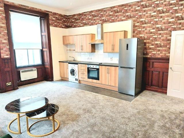 3 Bed Flat, Union Street, AB11