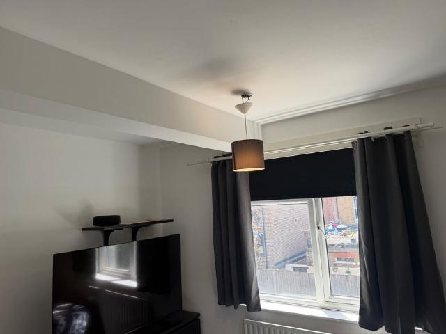 3 Bed Flat, Vermont Road, SW18