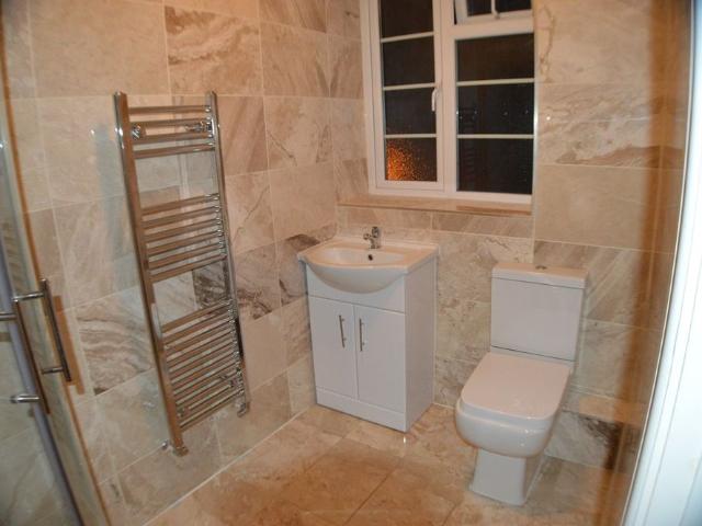 3 Bed Flat, Warwick Gardens, CR7