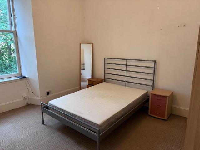 3 Bed Flat, West End Park Street, G3