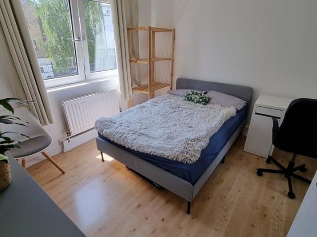 3 Bed Flat, Westerham, NW1