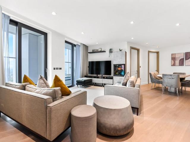 3 Bed Flat, Westmark Tower, W2