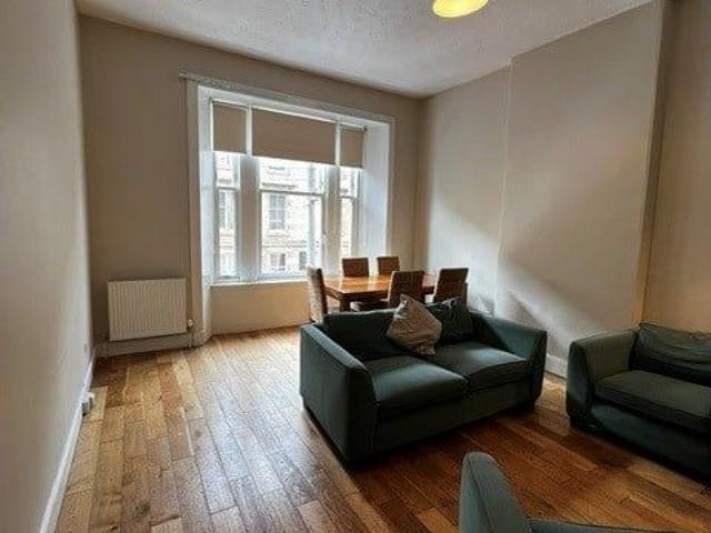 3 Bed Flat, Willowbank Crescent, G3