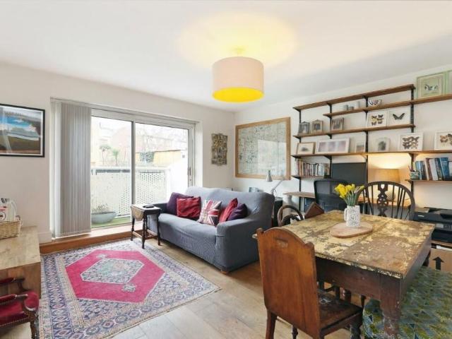 3 Bed Flat, Wood Vale, SE23