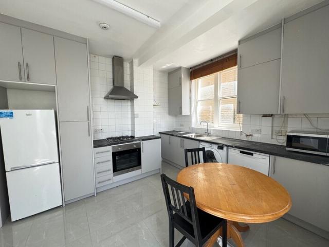 3 Bed Fulham Palace Road, Hammersmith, W6
