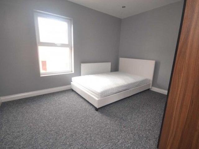 3 Bed Highgrove Street, Reading