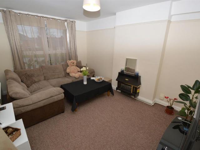 3 Bed House