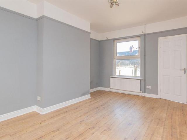3 bed House Terraced To Let