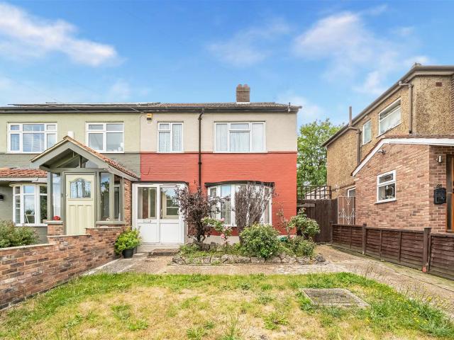 3 Bed House To Let