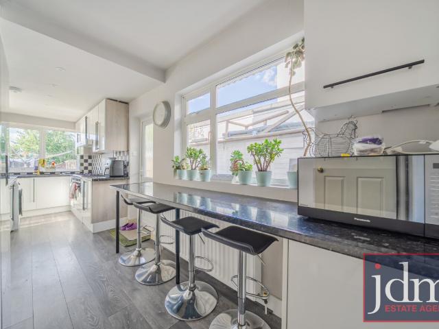 3 bed House to Let for rent in London