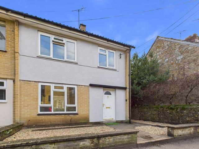 3 bed house to rent in Church Street, Shepton Beauchamp, TA19
