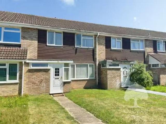 3 bed house to rent in Goodman Park, SL2, Slough