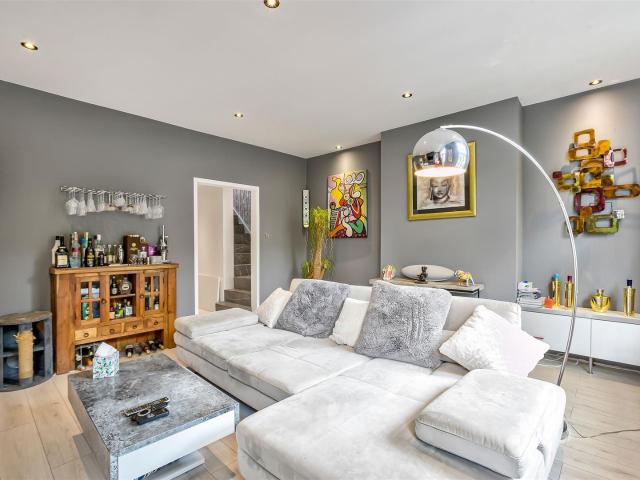3 bed house to rent in Upper Richmond Road West, Sheen, London | James Anderson
