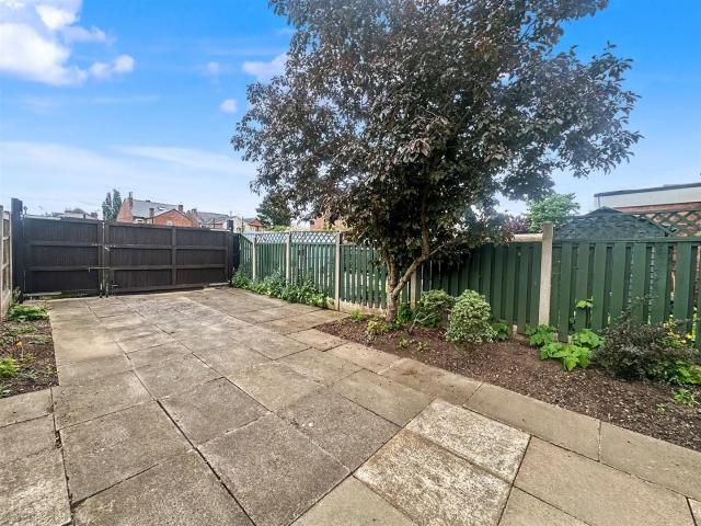 3 bed house to rent in William Road, Stapleford, Nottingham