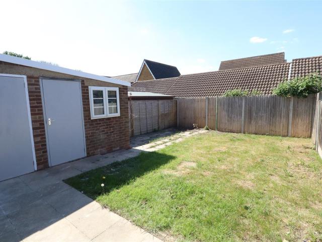 3 bed house to rent in Windmill Road, Hemel Hempstead, HP2 | Squire Estates Estate Agents Hemel Hempstead