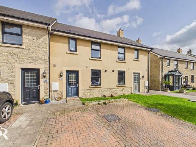 3 bed house to rent