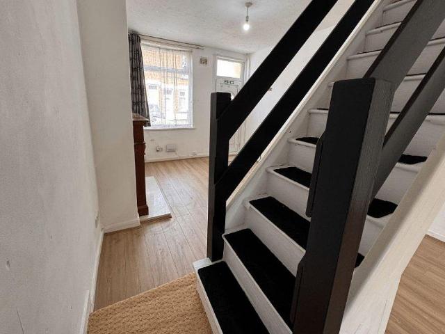 3 bed house to rent
