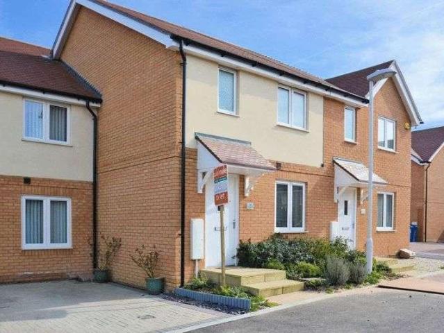 3 bed house to rent