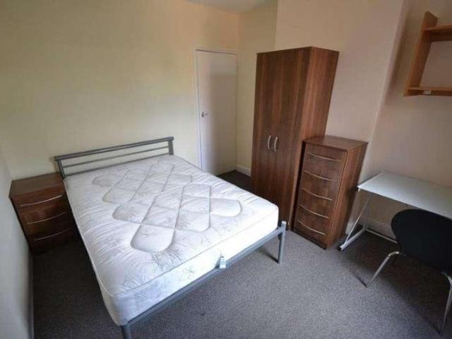 3 bed house to rent