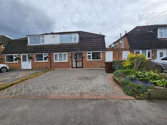3 bed house to rent