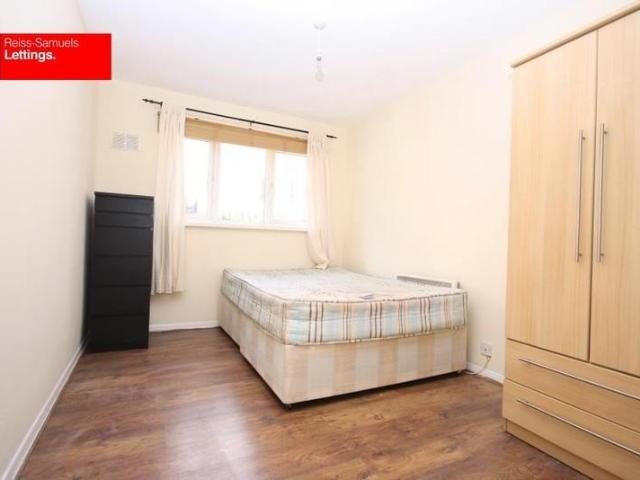 3 bed house to rent