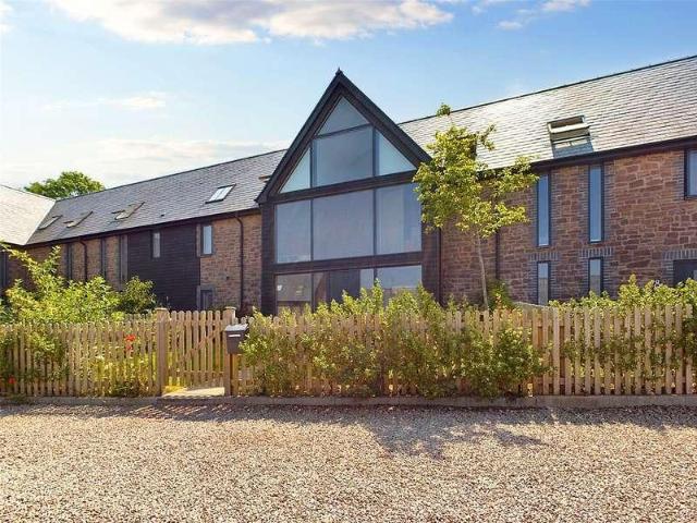 3 bed house to rent