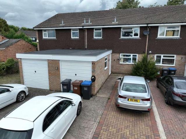 3 bed house to rent