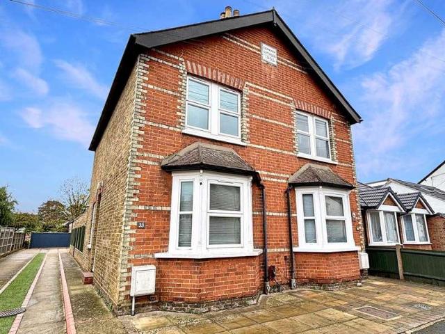 3 bed house to rent