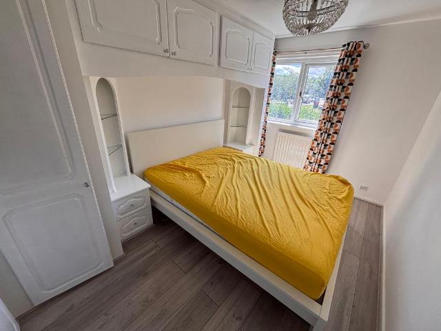 3 bed house to rent
