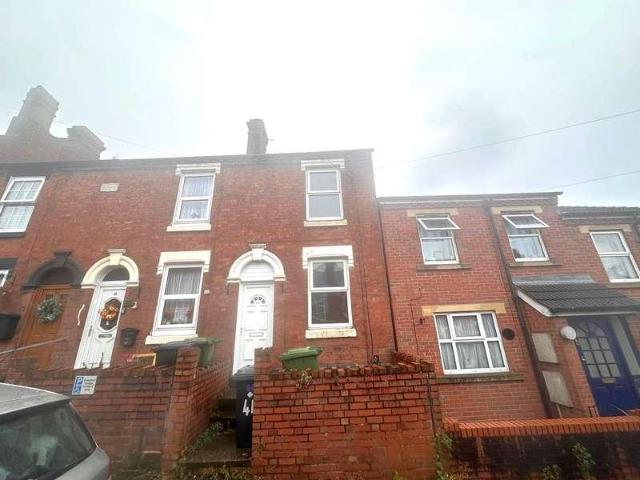3 bed house to rent