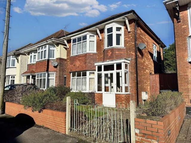 3 bed house to rent