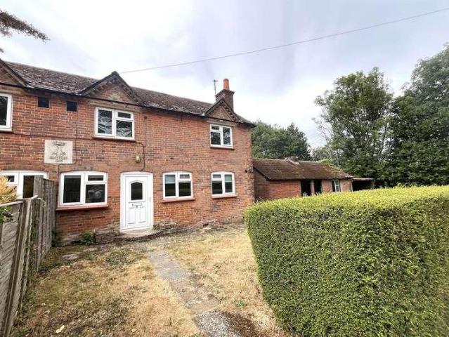 3 bed house to rent