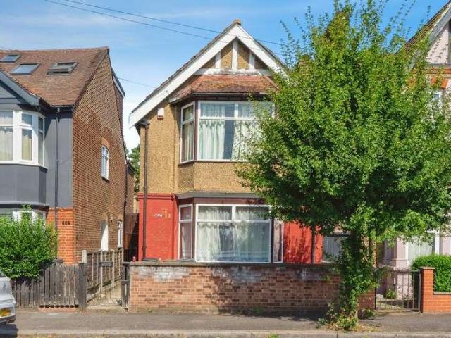 3 bed house to rent