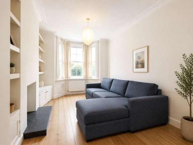 3 bed house to rent